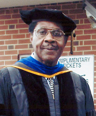 Diosova News: Dr. Robert Satcher to Retire From St. Paul's College