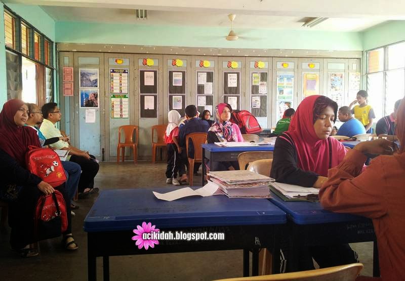 Hari Mengambil Report Card