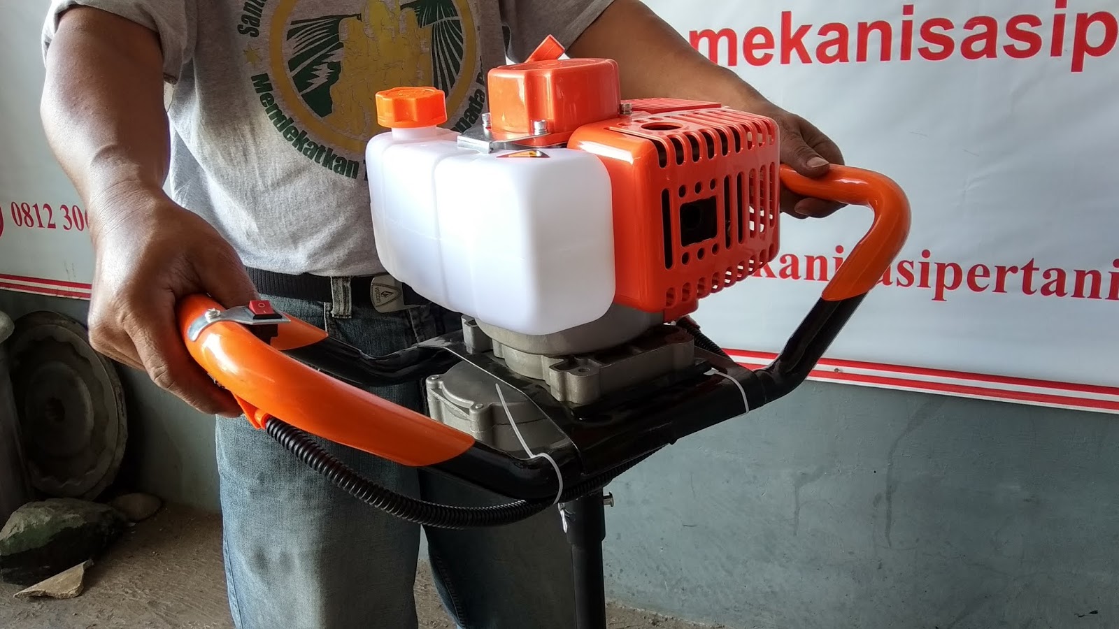 MESIN BOR TANAH 52CC + MATA BOR DIAMETER 10CM ~ Santoso Advance ...