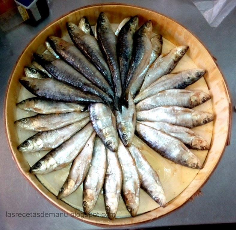 Las recetas de Manu: ENSALADA DE PATATAS CON ARENQUE AHUMADO