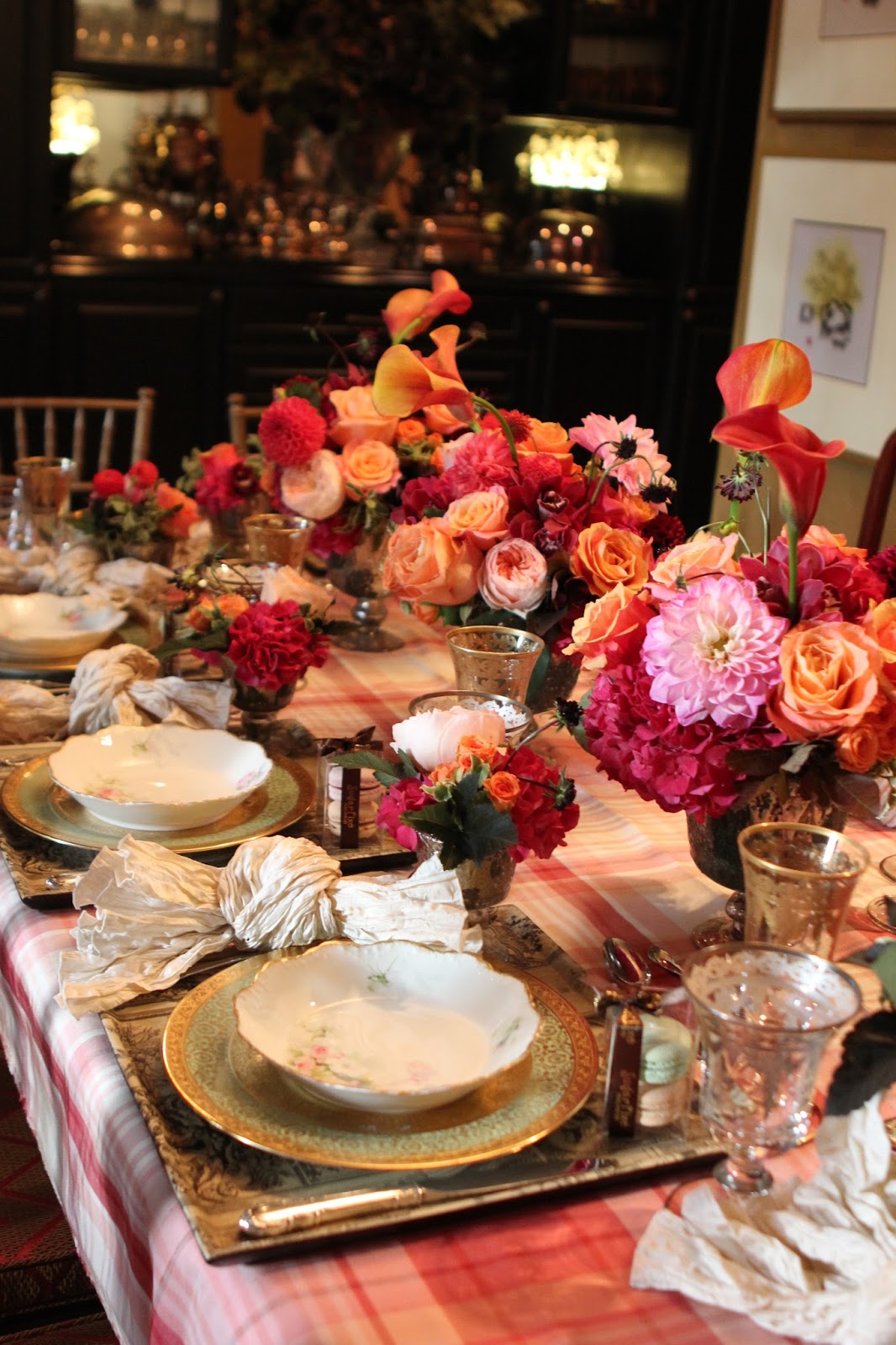 Romancing the Home: The Art of Settng a Gorgeous Table