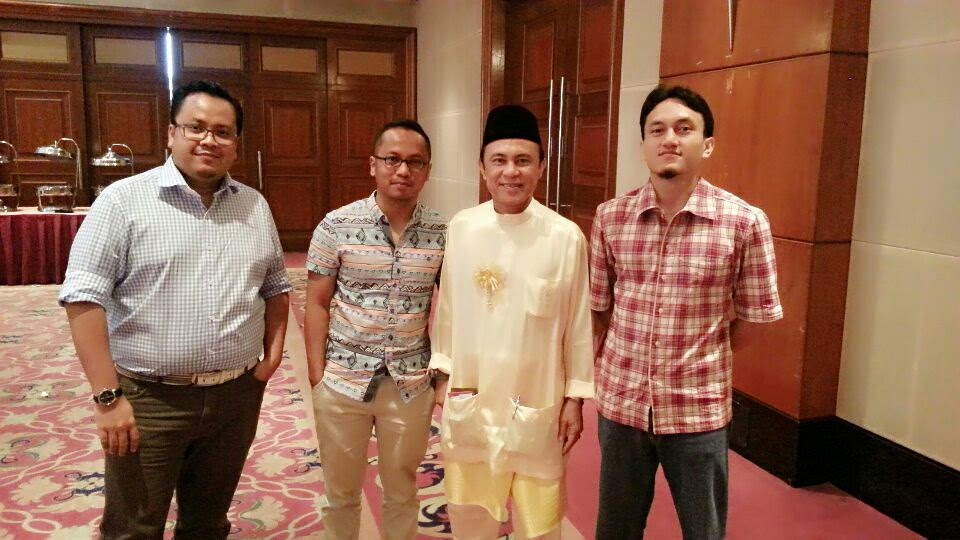 Jemputan Majlis Bersanding Pihak Lelaki : Nabil (Mentor) & Adelia ...