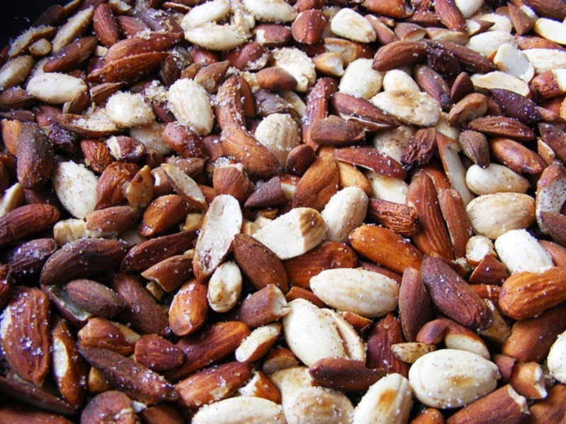 szeretetrehangoltan: Fahéjas vaníliás pirított mandula