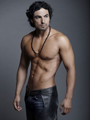 ¡ENTREVISTA! Gabriel Valenzuela, todo un “Marido en alquiler”