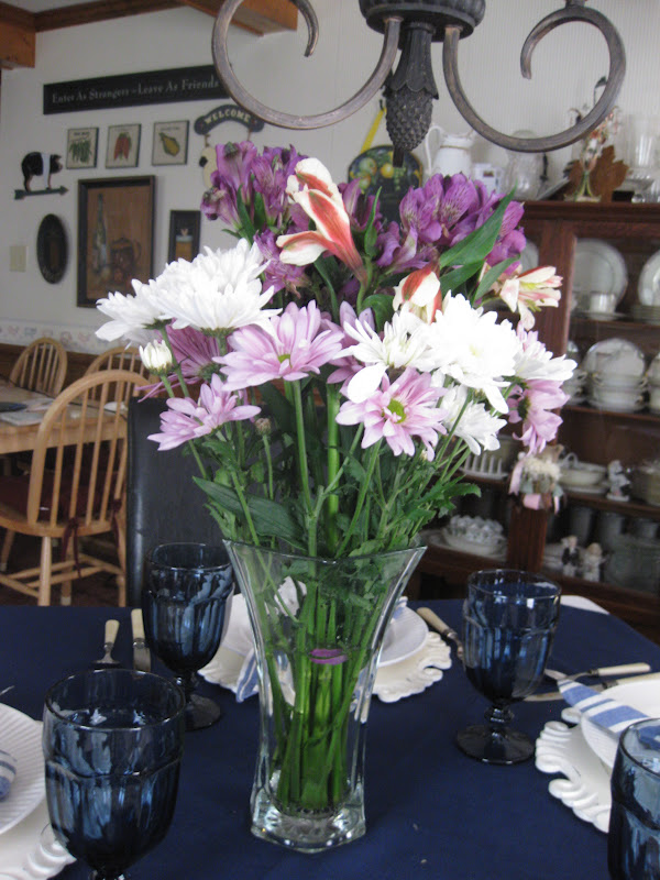 Mid-Atlantic Martha: May calander inspiration tablescape