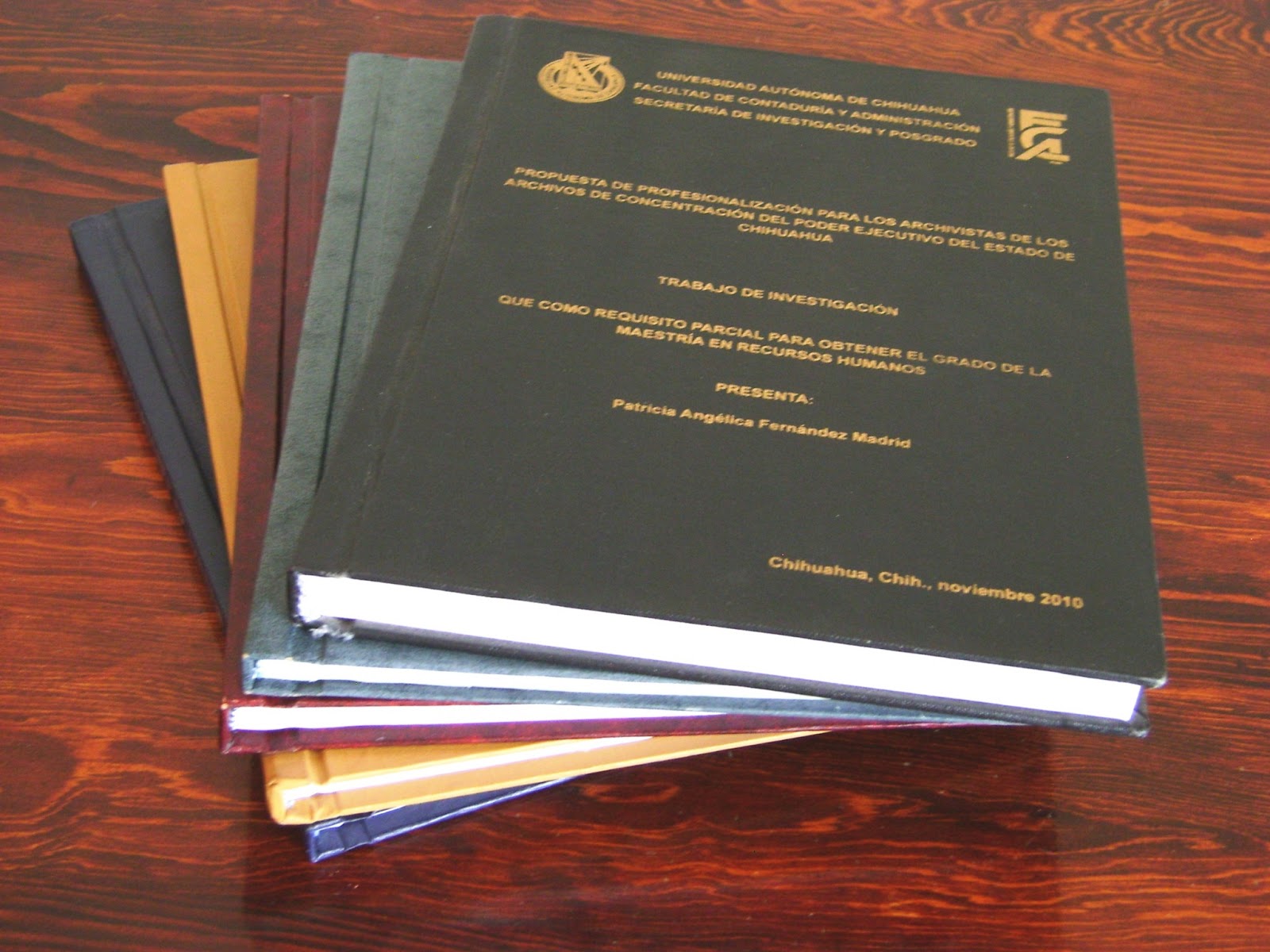 Encuadernación Chihuahua: Encuadernación de Tesis