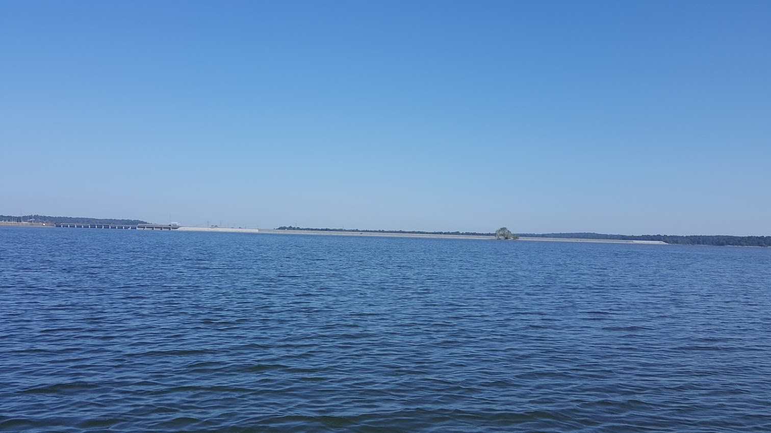 Voyages of the Hydrophilic: 9/7 A day at Lake Barkley