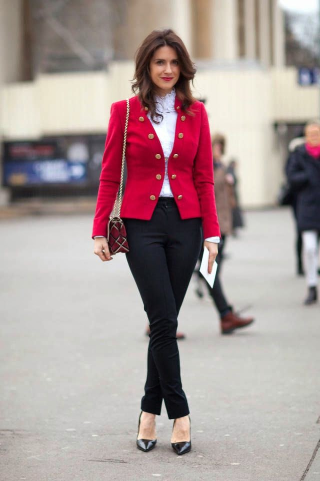 Street Style Outfit Ideas With Red | Daily Chic Inspiration