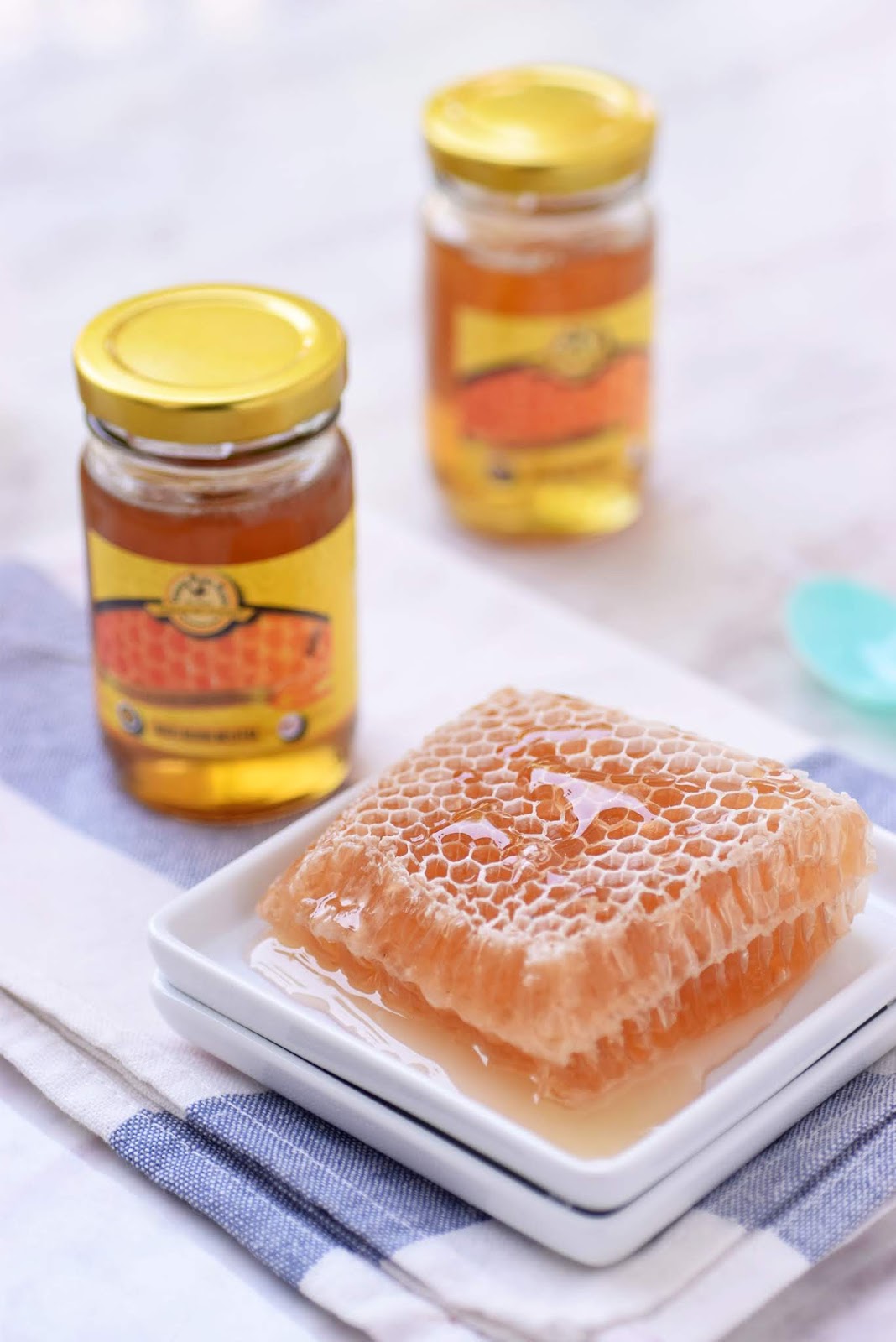 Sensasi Menikmati Madu dari Sarangnya | Momylicious