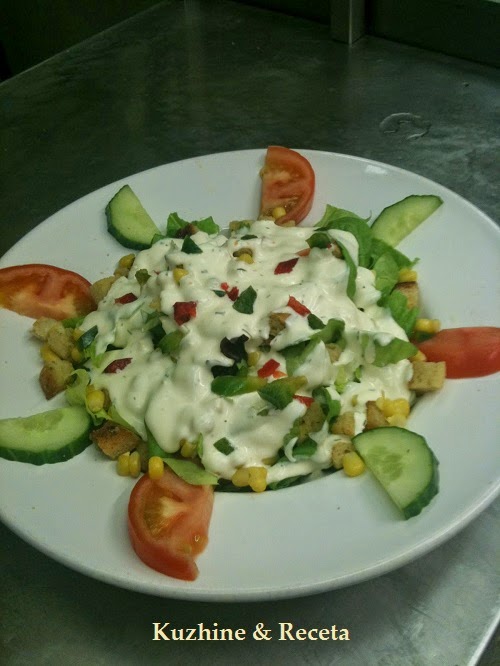 Kuzhine - Receta: Sallate me fileto pule