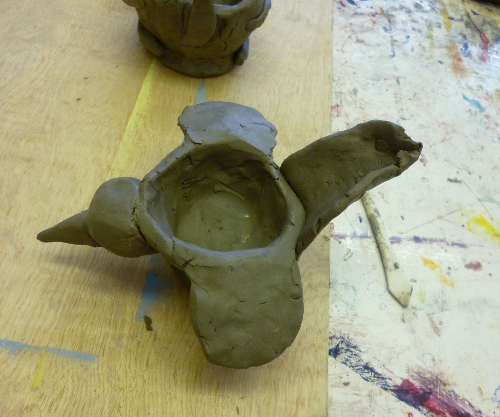 Paper Hat Parties: Animal Pinch Pots