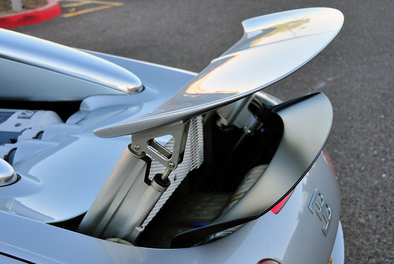 Bugatti Veyron 16.4 Grand Sport | Car Top of Design Trend