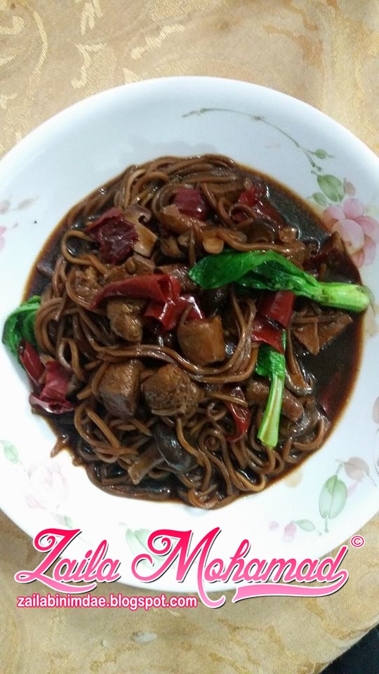 Diari Mekla Seorang WAHM: Resepi Sizzling Yee Mee Yang Mudah