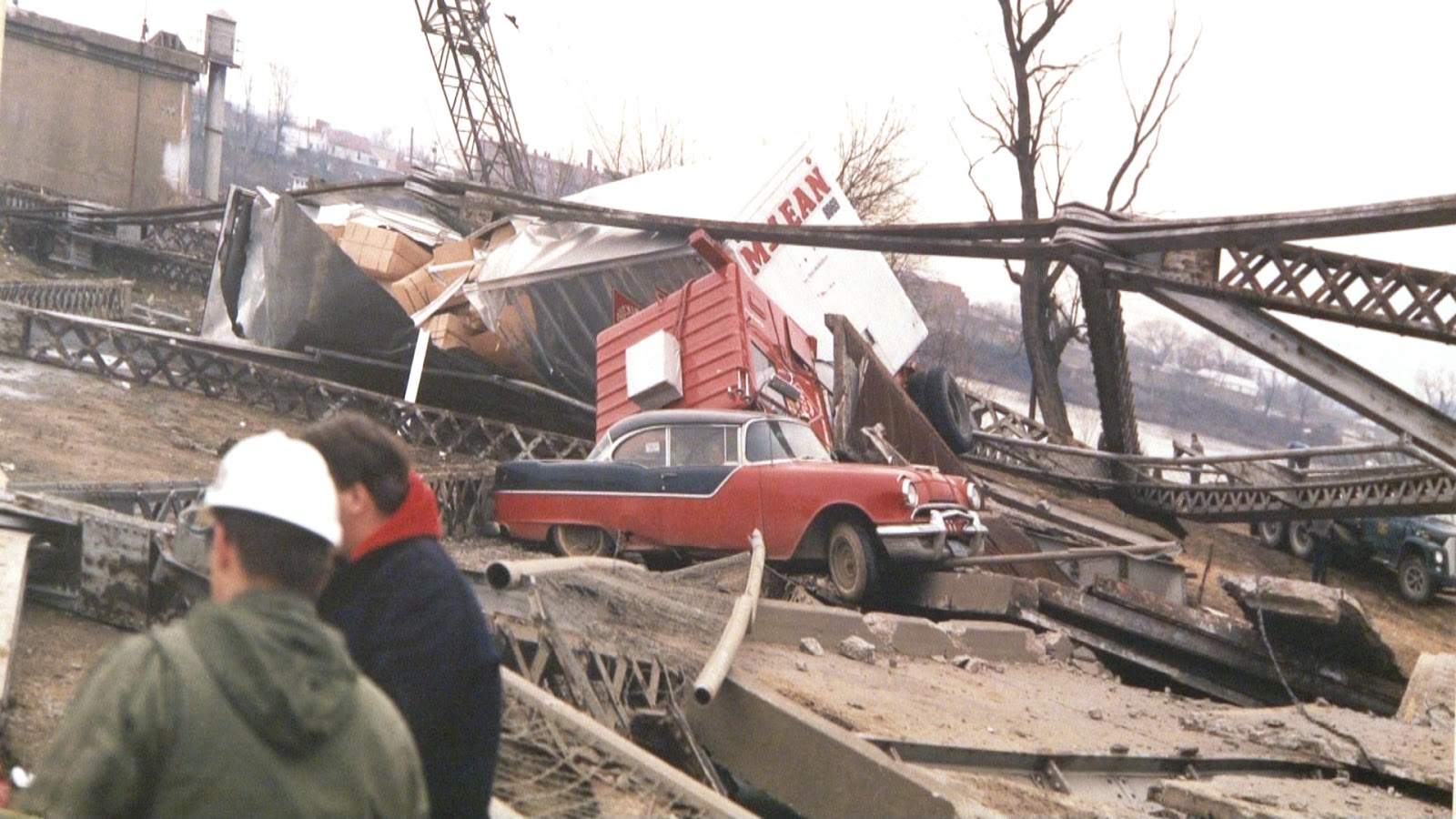 Frank's Place: Silver Bridge Disaster