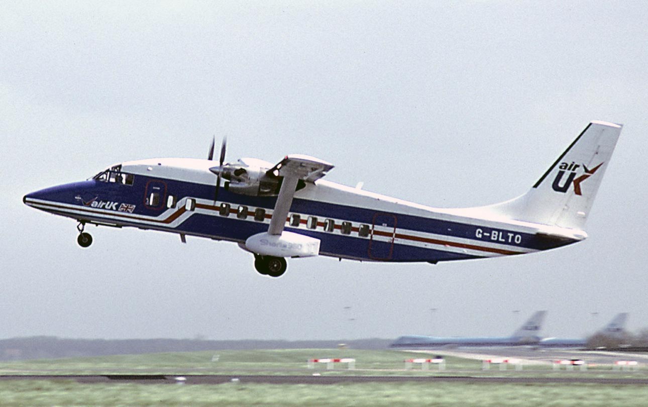 nhungdoicanh: Short 360