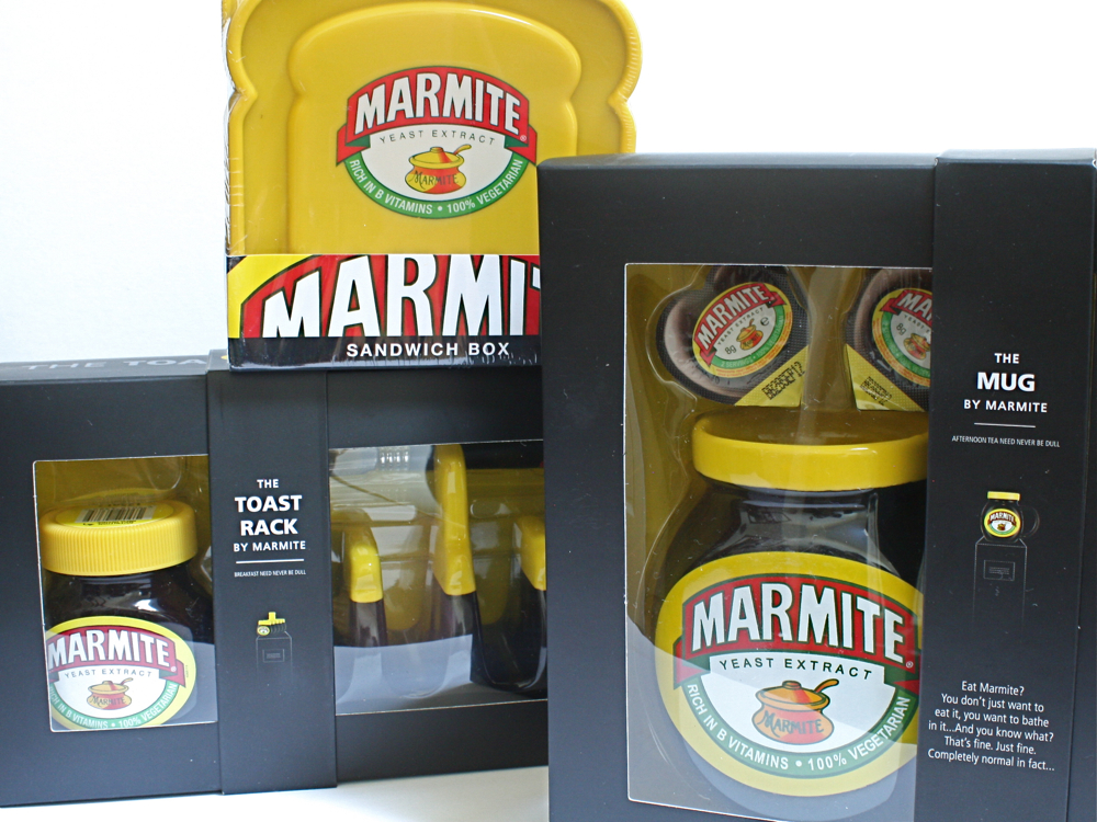 robe décolletée: marmite gifts