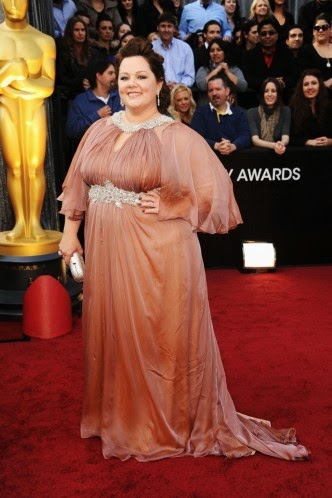 Filó Filomena : Atriz lança coleção plus size depois de ser rejeitada ...