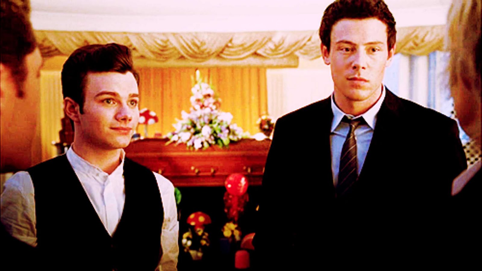 Amigos em Série – Uaréva!