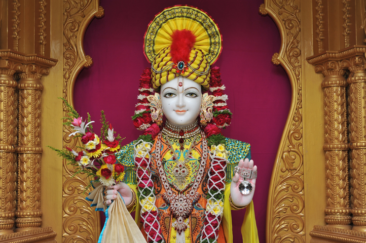 Most Popular Videos: God of Hindu Lord Swaminarayan Arti & Dhun