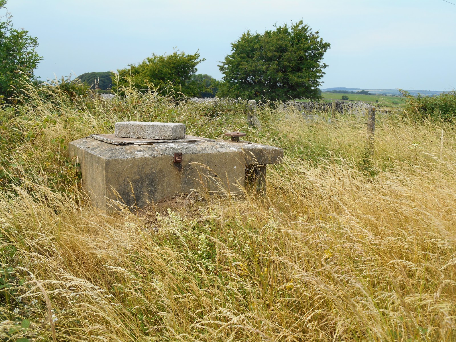Off the Beaten Track in Somerset: Royal Observer Corps Monitoring Posts