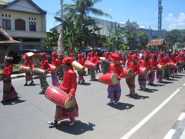 Anak Makassar Bisa Tonji: Tari Gandrang Bulo