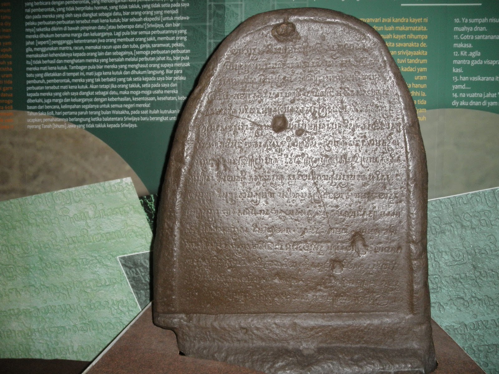 Museum Sriwijaya: PRASASTI-PRASASTI TINGGALAN SRIWIJAYA