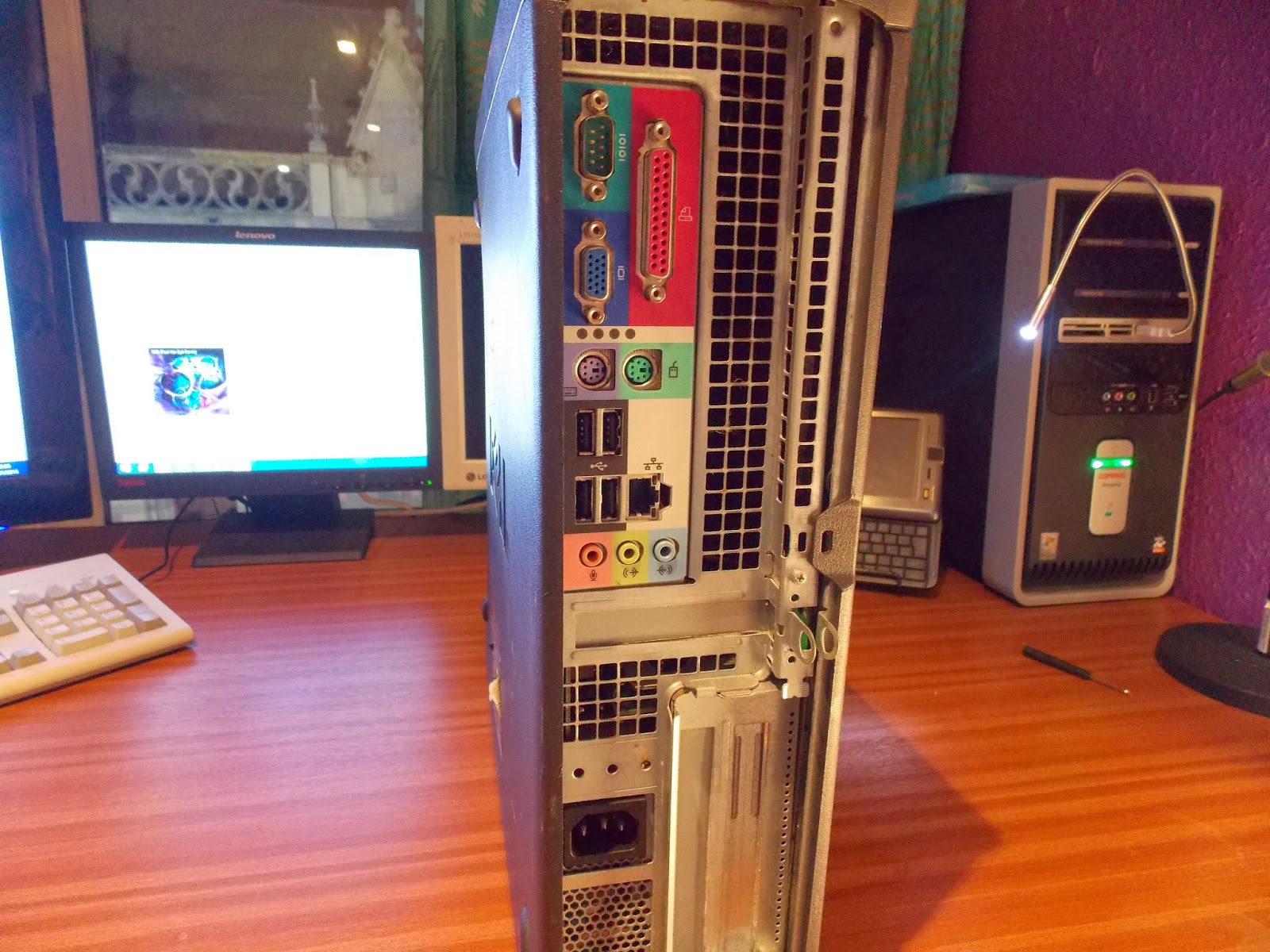 SCOTECH Official Blog: FIX IT: Dell Optiplex GX260 (Freebie Computer)