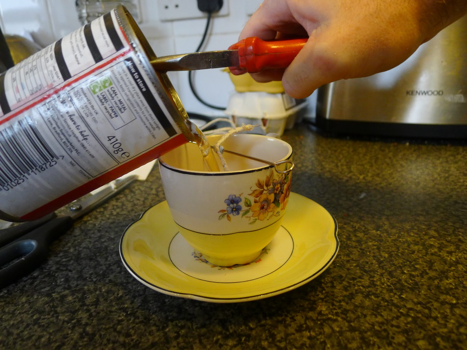 Bad Penny.: How To Make Teacup Candles