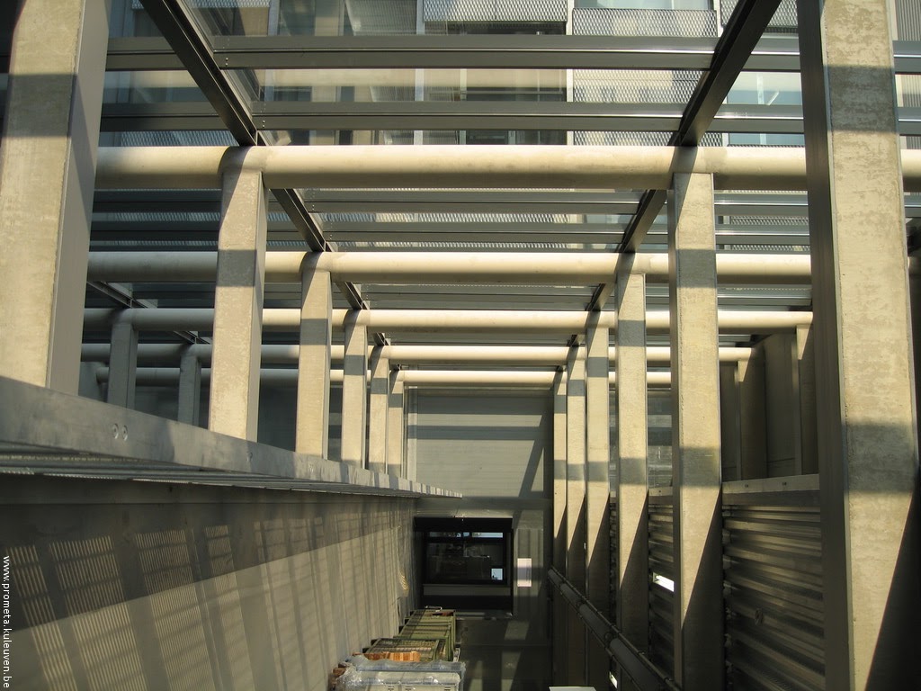 pendidikan seni visual: Ruang