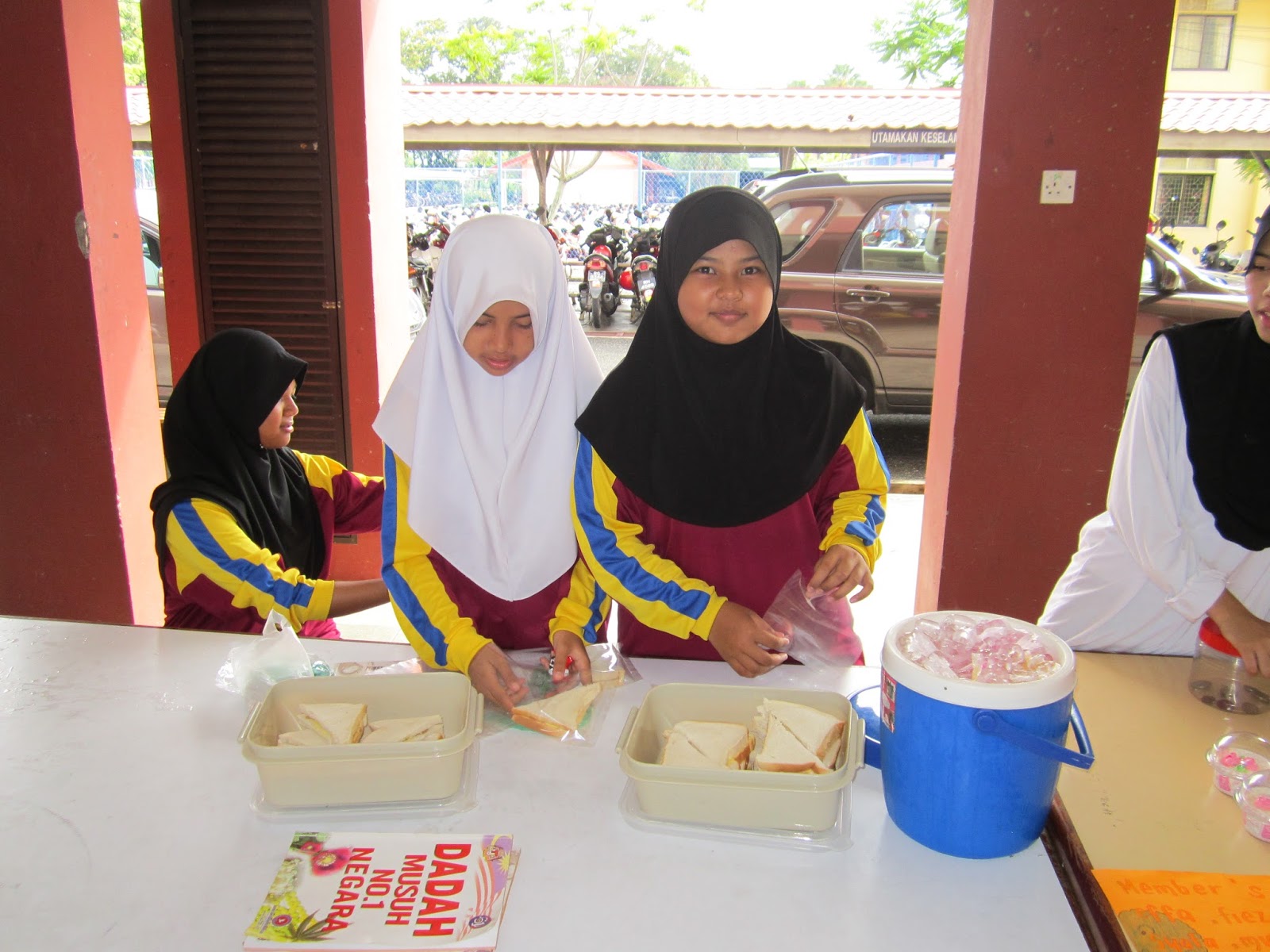 SMK SYED ALWI'S ENGLISH PANEL & OPS ENGLISH PROJECT: ops english ...