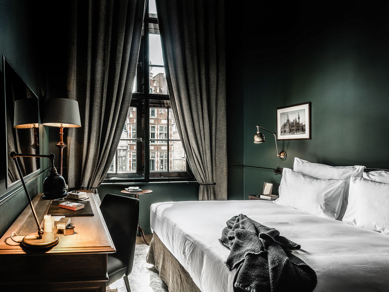 In Ghent, an 1898 Post Office Turns Into a Magnificent Hotel