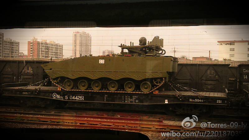 China Defense Blog: Photos of the day: HJ10 heavy ATGM