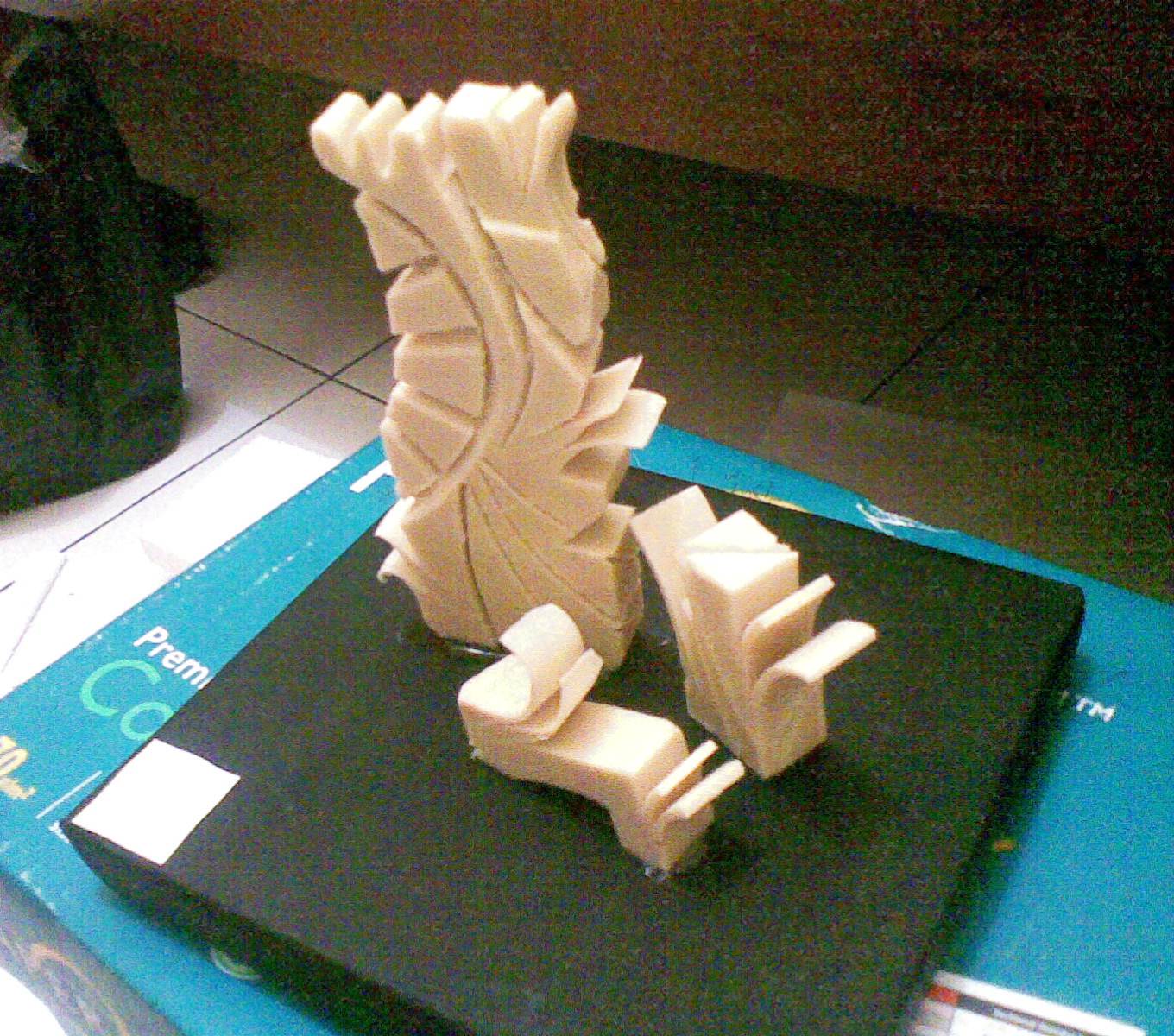 Avi Noviana W: Nirmana Tri Matra (3 Dimensi)