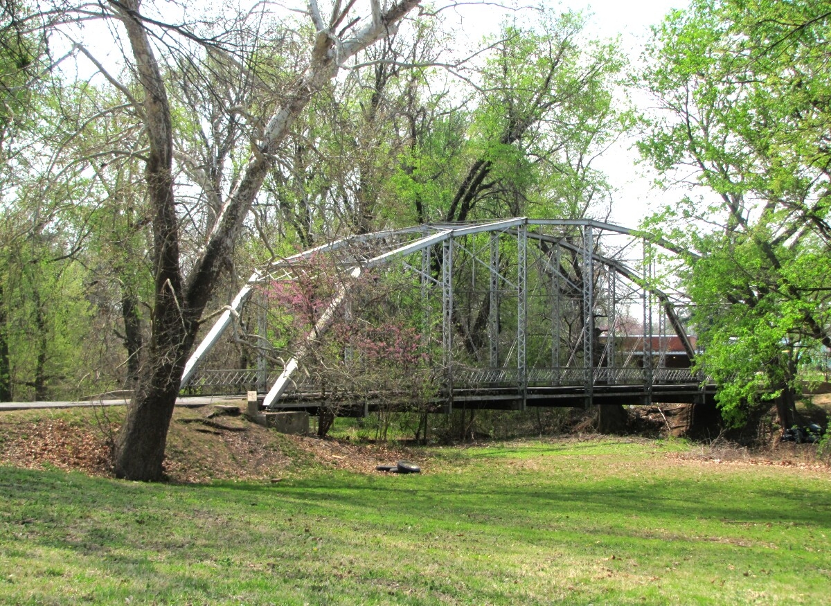 Tulsa Gentleman: Sunday Bridges - Old Jenks Bridge