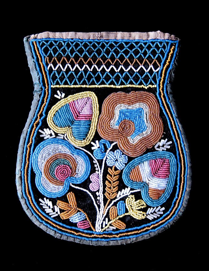 Historic Iroquois and Wabanaki Beadwork: Wabanaki Beadwork - Part 1