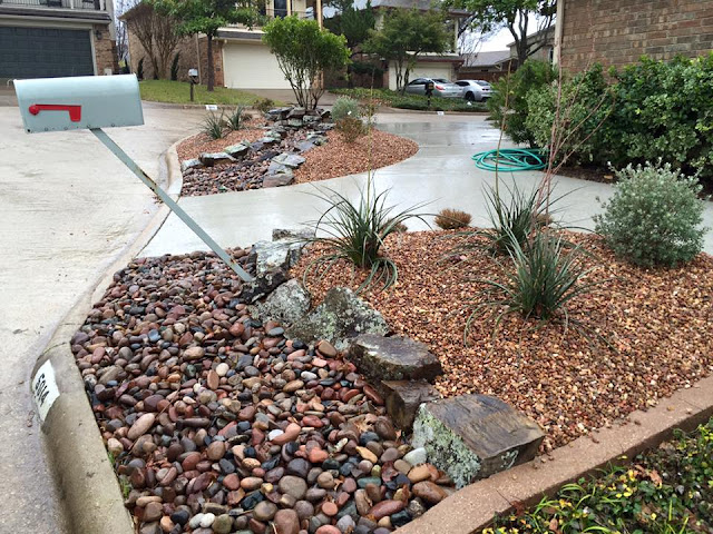 Rocks With a Touch of Class & a Side of SASS : Zeroscaping Is So Hot ...