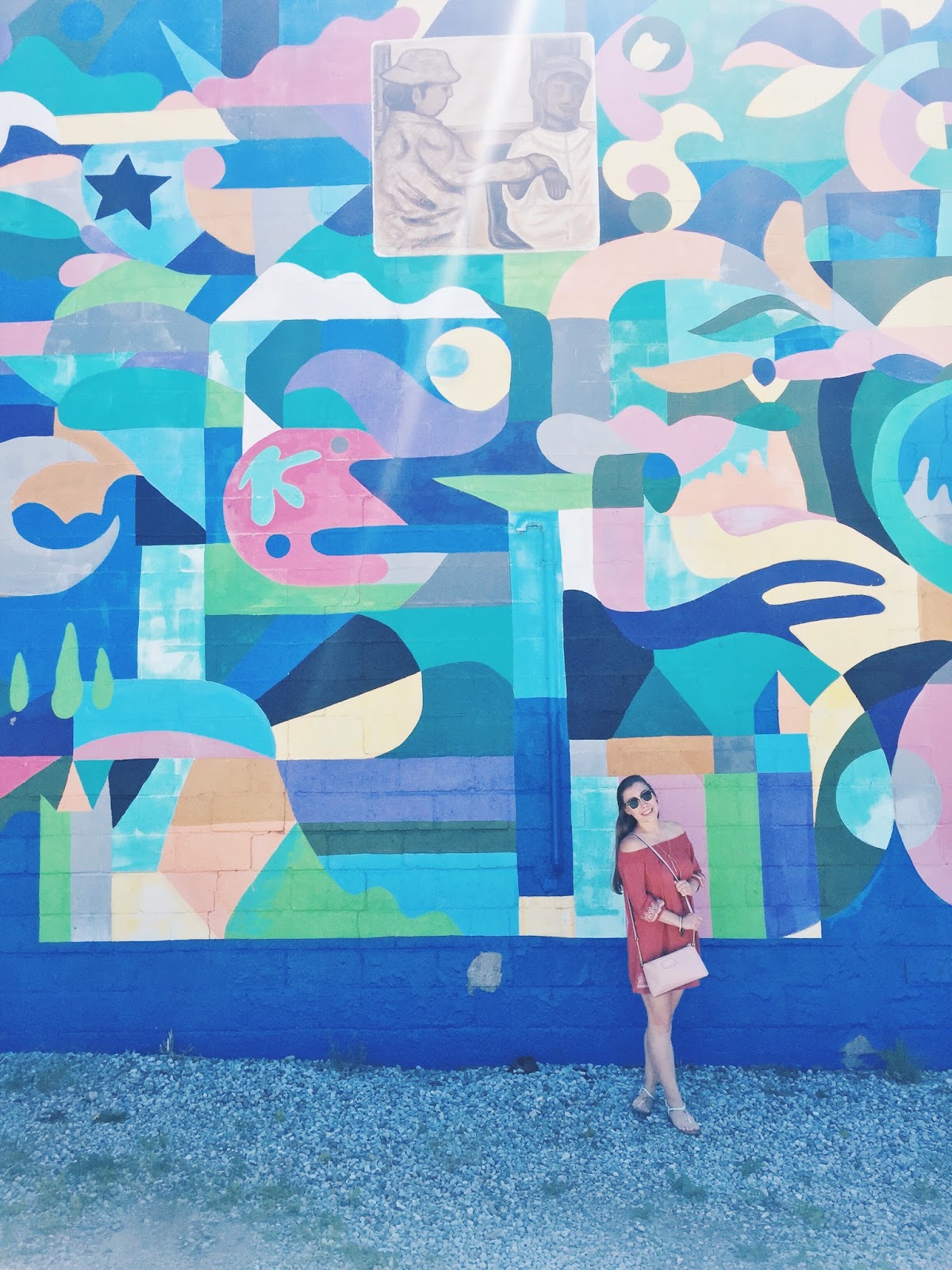 Rachel Lynn: embroidery & street art