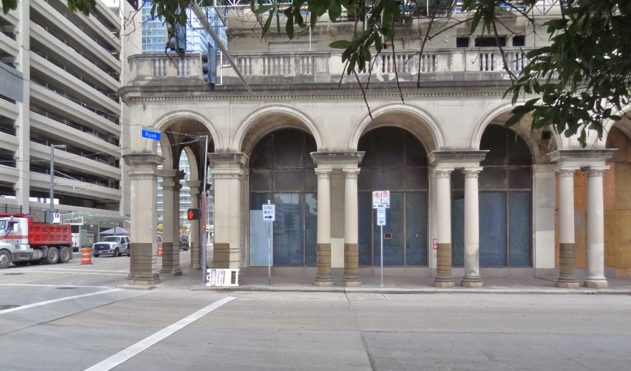 Houston in Pics: Texaco Building to be re-purposed - major upgrade unde