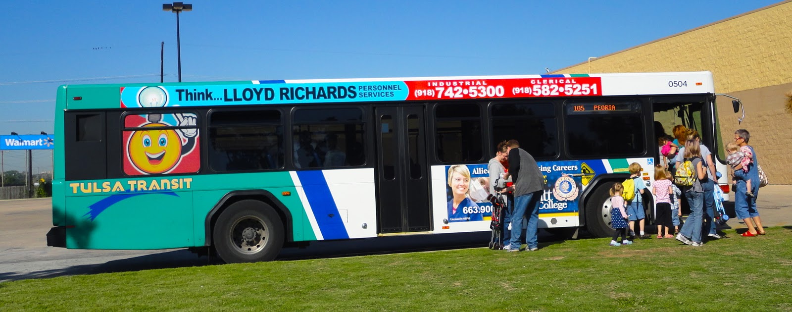 mom of 2 girly girlz: Field Trip on the Tulsa Transit Bus