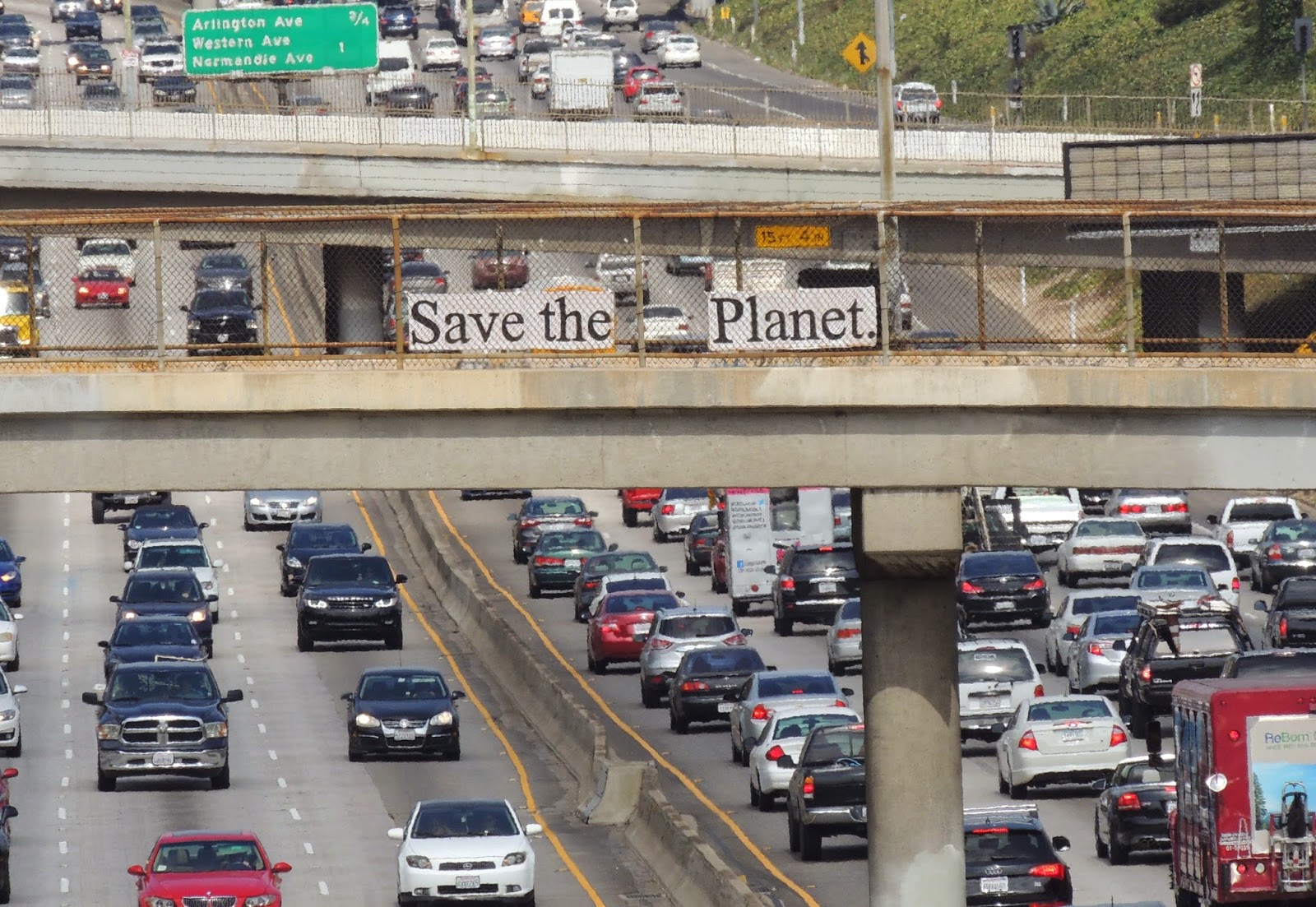 Tales of the Freewayblogger: Signs on LA Overpasses