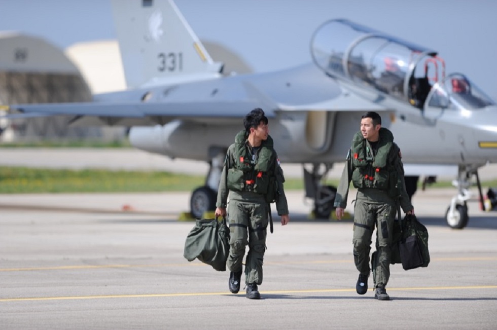 I T346 DI SINGAPORE AL 61° STORMO - Blog Before Flight Italia - News di ...