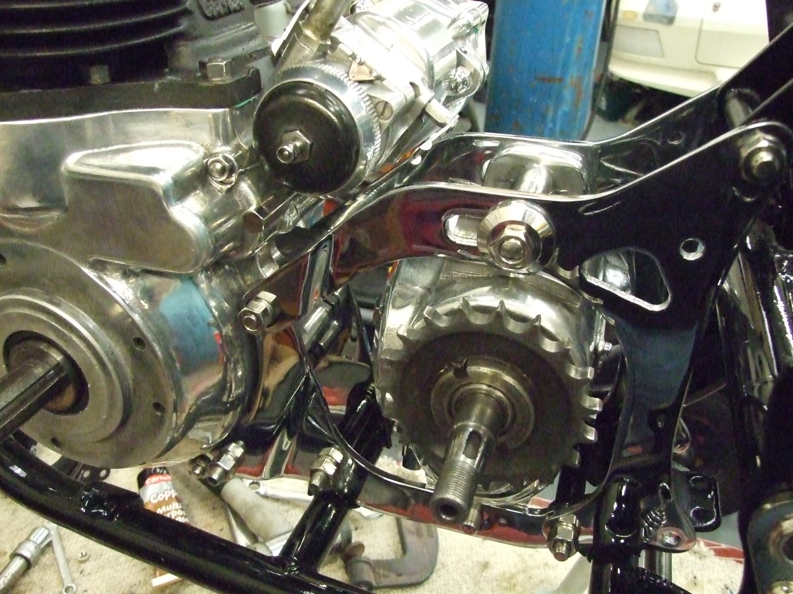 Classic Motorbikes: 14. BSA A10 Top Gear