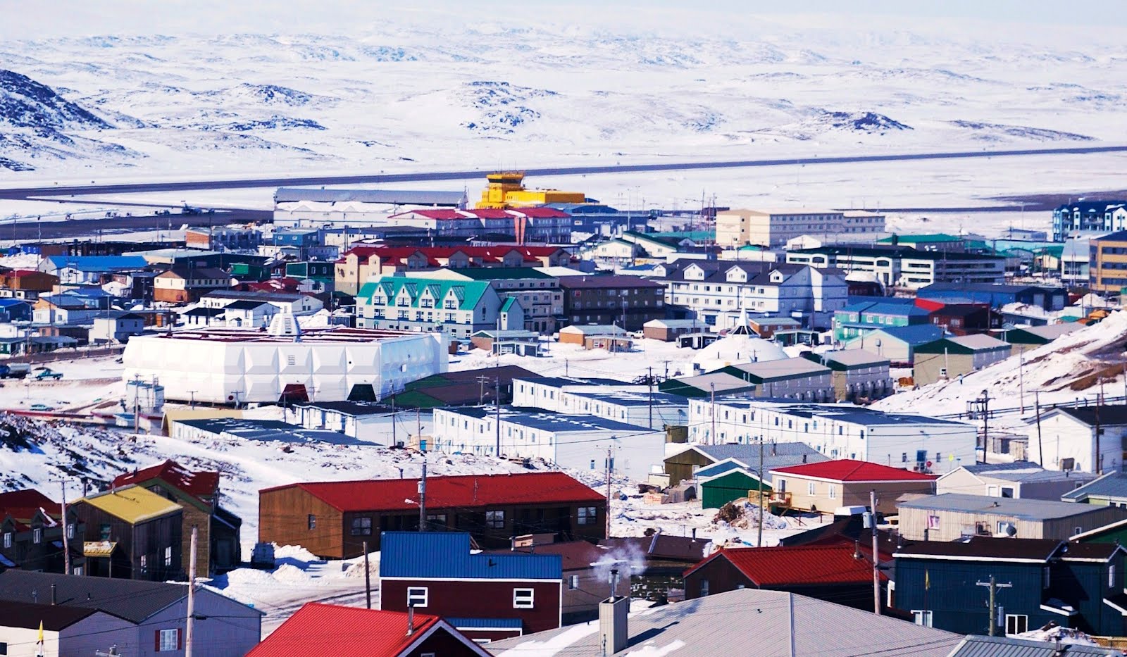 Ultima Thule: Iqaluit, capital of Nunavut, an overseas Ultima Thule