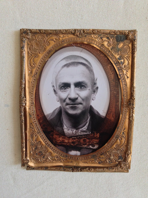 ANGELA GROSSMANN'S SMALL CRIMES