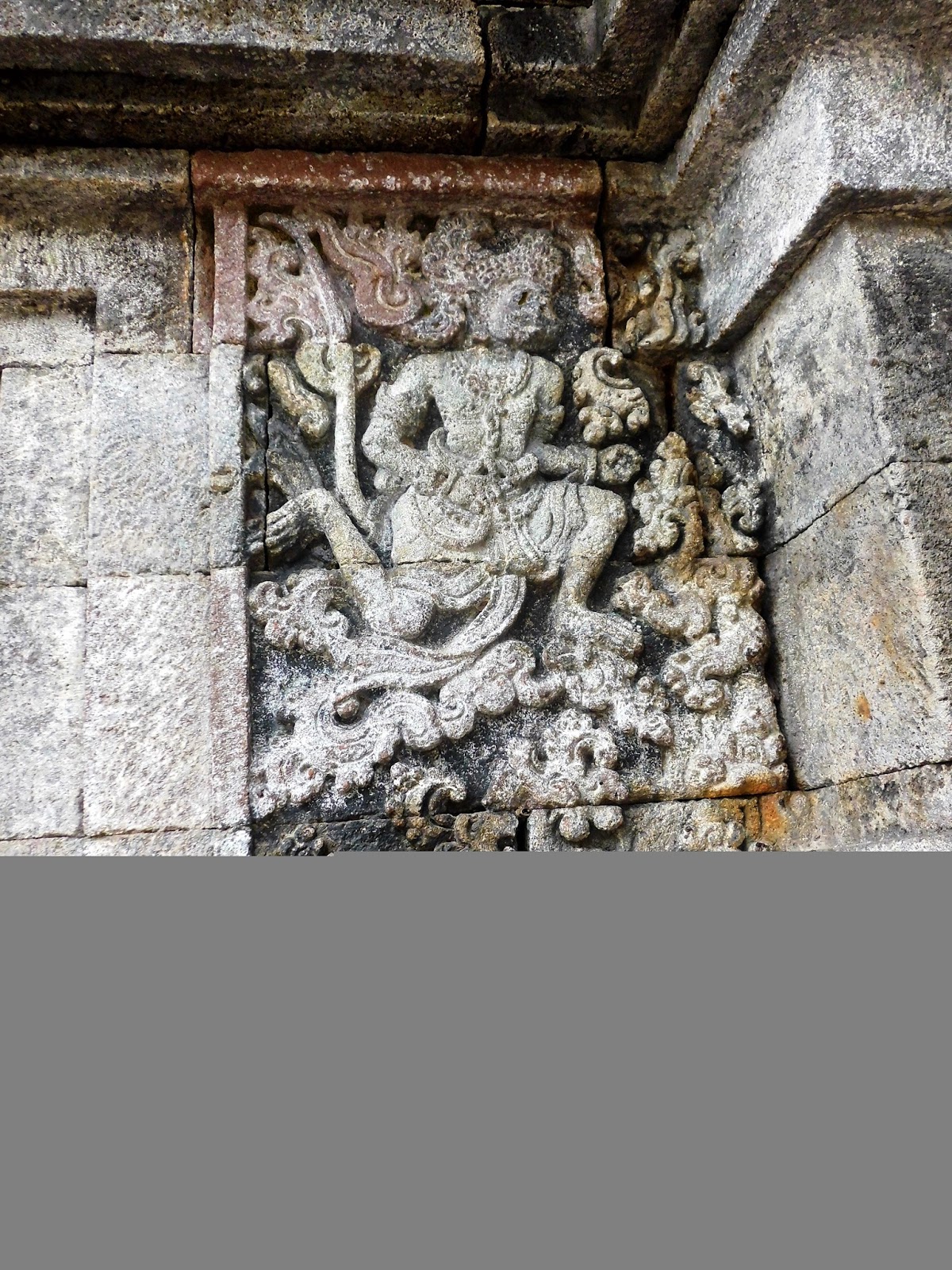 Relief di candi Penataran Blitar - kisah SEJARAH klasik