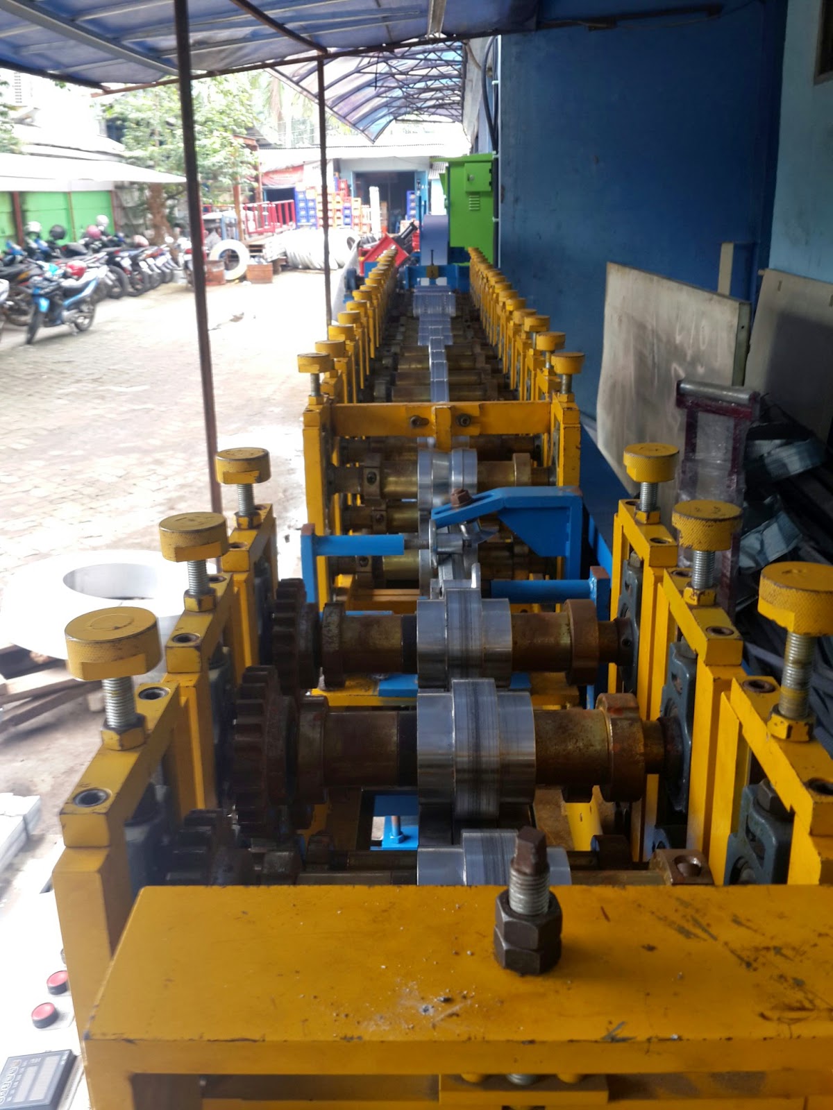MESIN ROLLFORMING CETAK PEMBUAT PRODUKSI BAJA RINGAN HOLLOW: MESIN ROLL ...