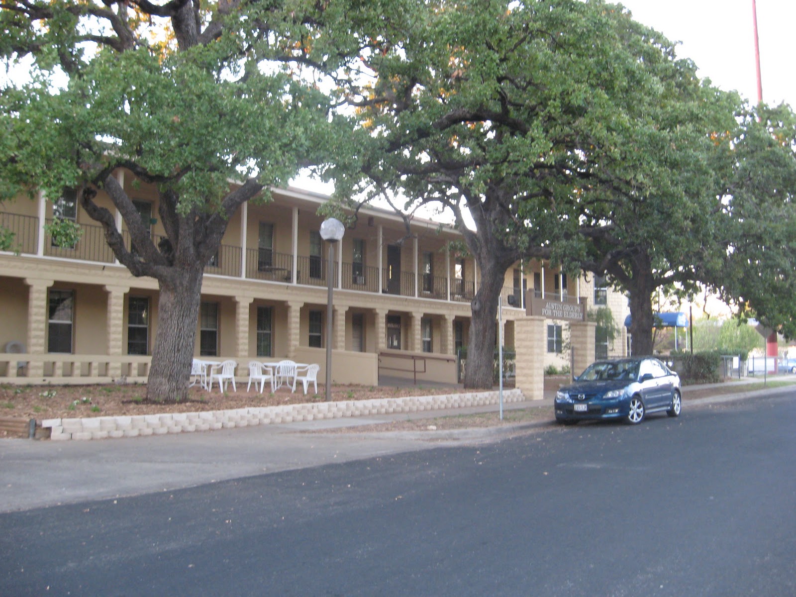 Texas Small Town Adventures: Haunted Houses in Austin: The Confederate ...