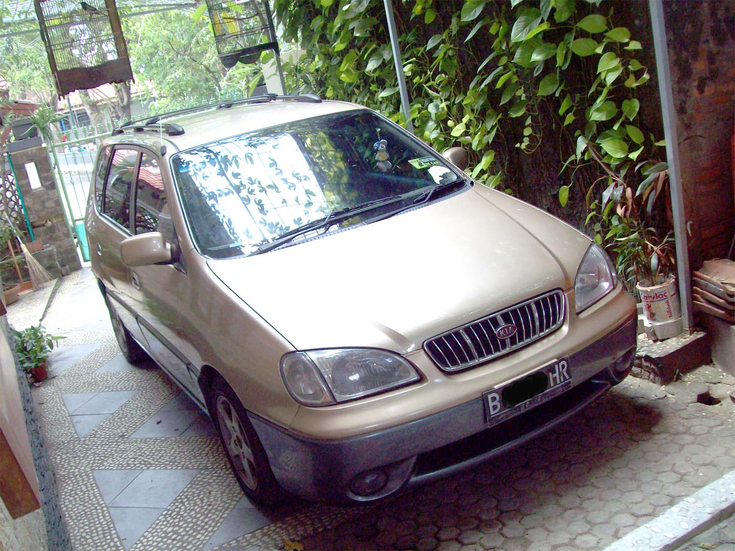 AHB :::: Di Jual : KIA Carens 2002 A/T