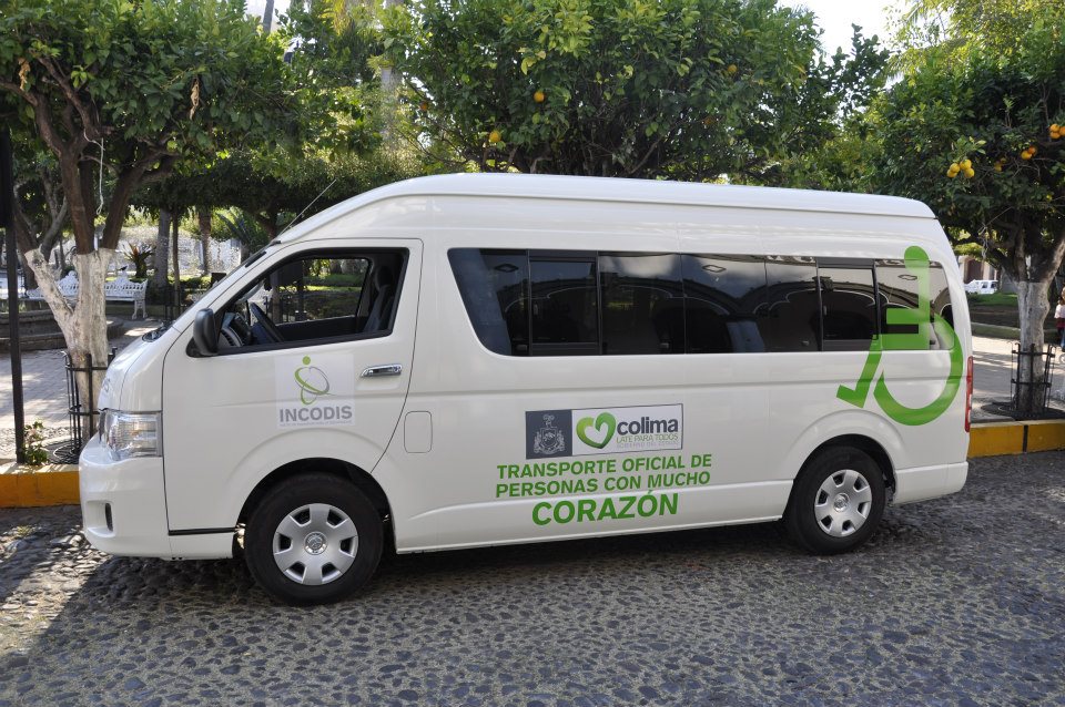 El Comala de Hoy: Braulio Agradece a Incodis por Vehículo para ...