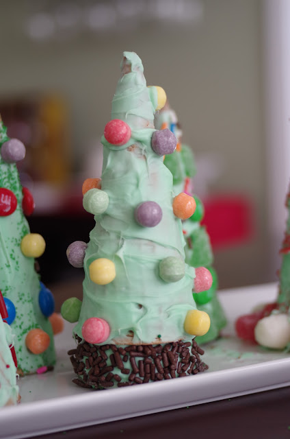 life as a Losey: Sugar Cone Trees